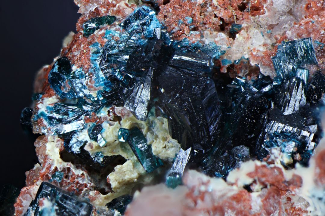 Clinoclase, Wheal Gorland, Cornwall – Minerals of Cornwall
